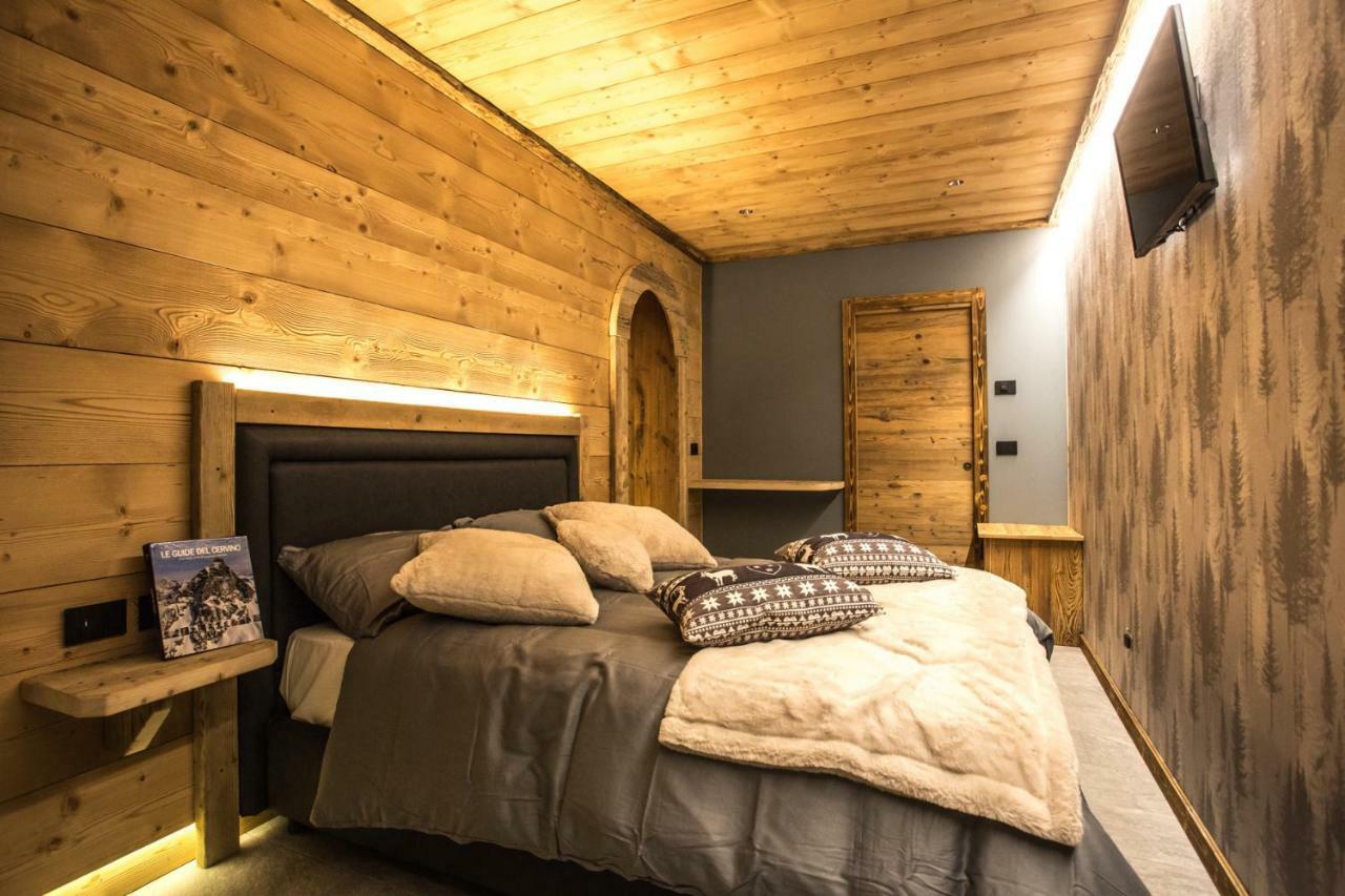 Guest house Alpine Rooms Breuil-Cervinia, Italy - book now, 2026 prices